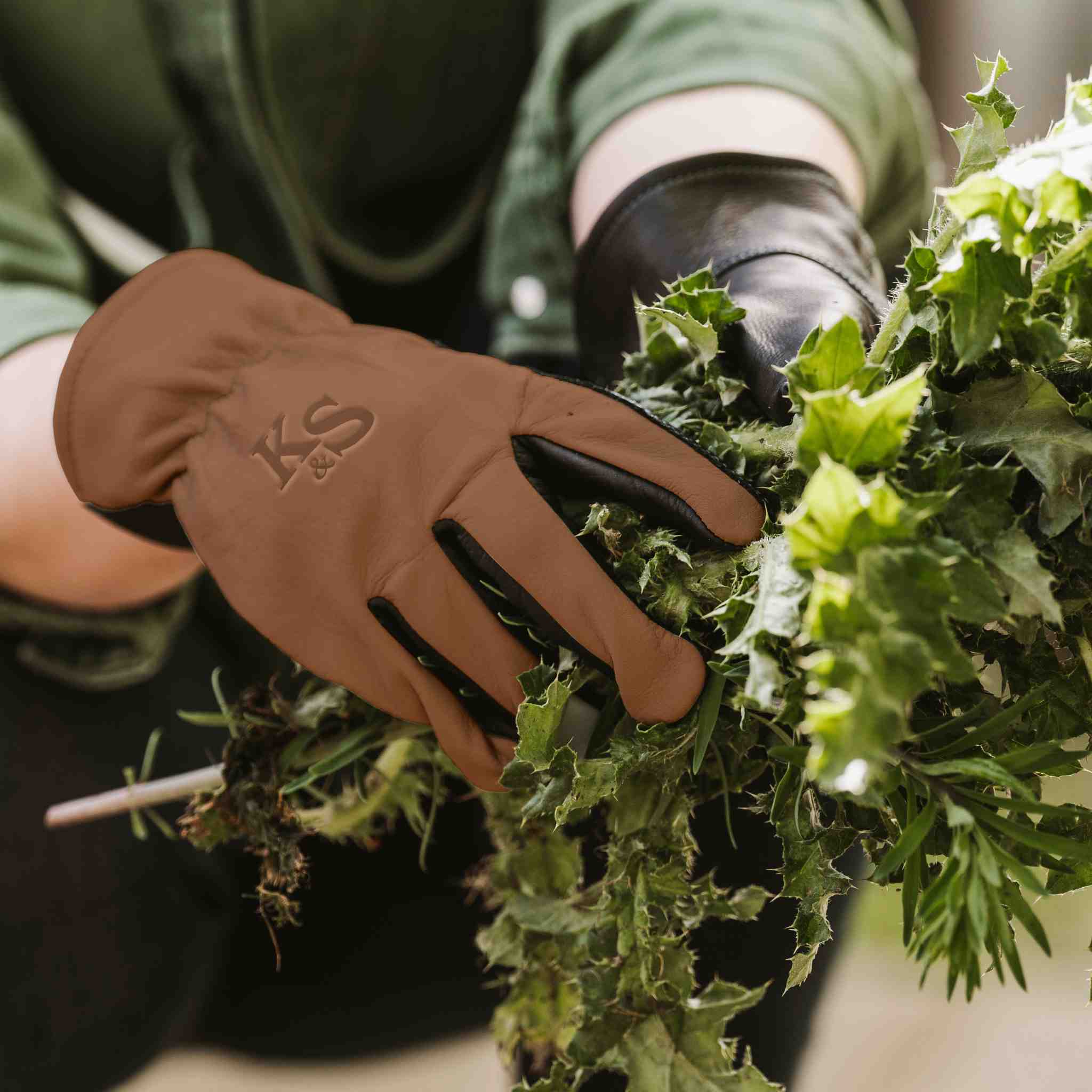 SureFit Super Soft Gloves - Large | Marshalls Garden