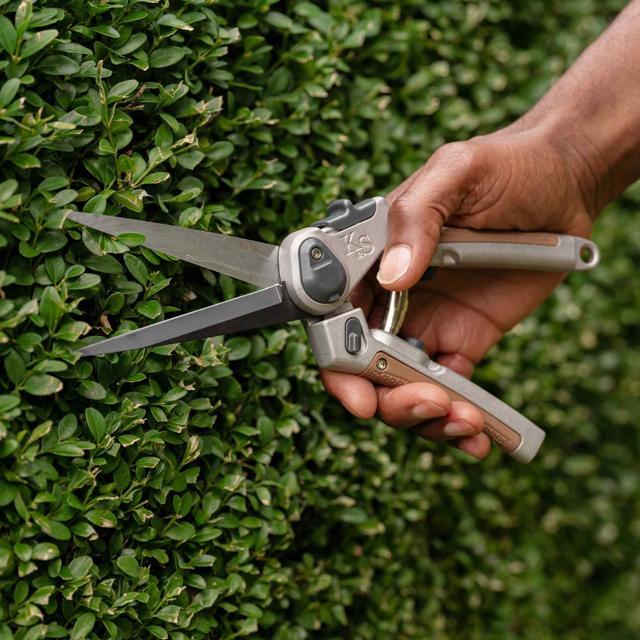 SureCut Perennial Hand Snips | Marshalls Garden