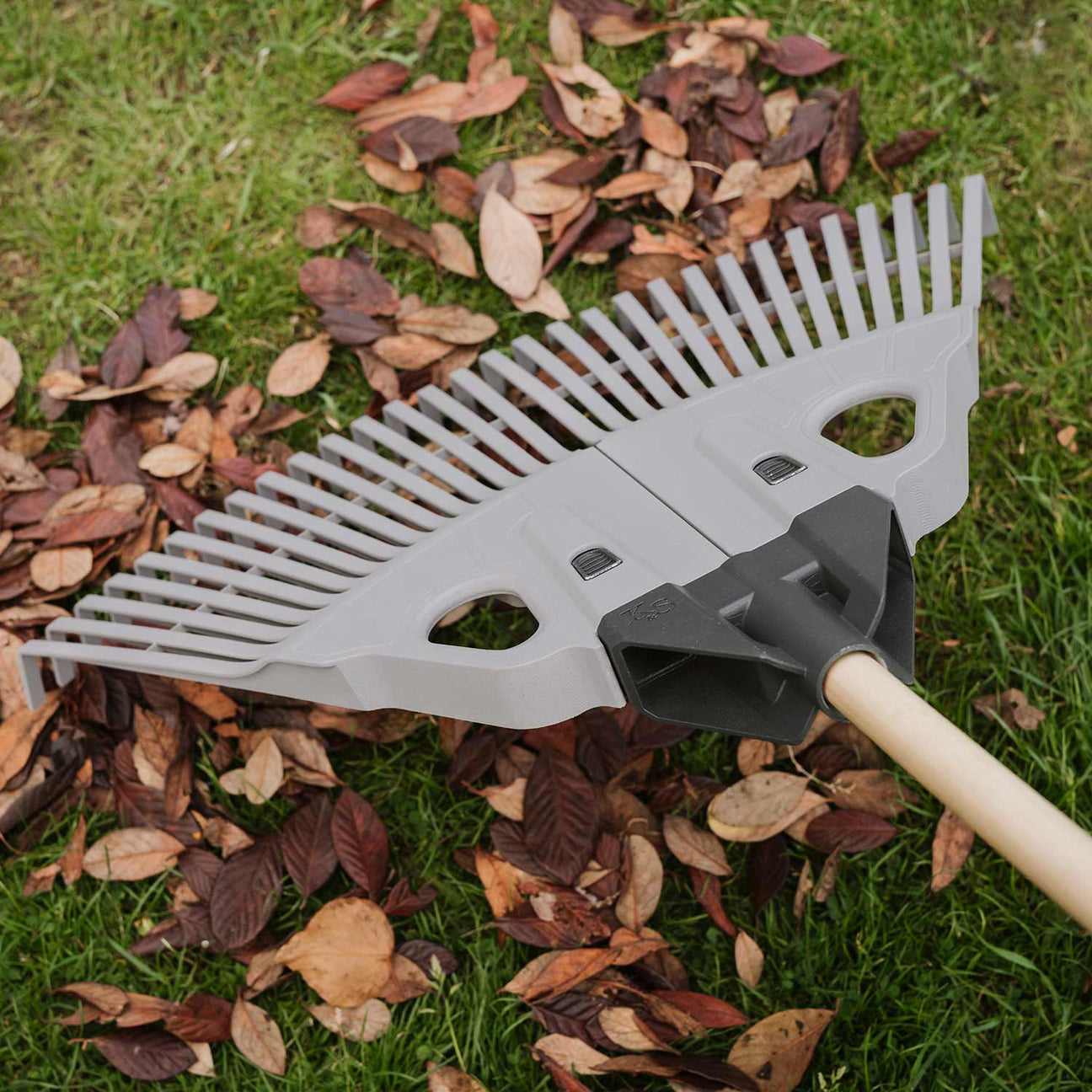 Kent & Stowe 3-in-1 Leaf Rake | Buy Leaf Rake Online | Leaf Rake for ...