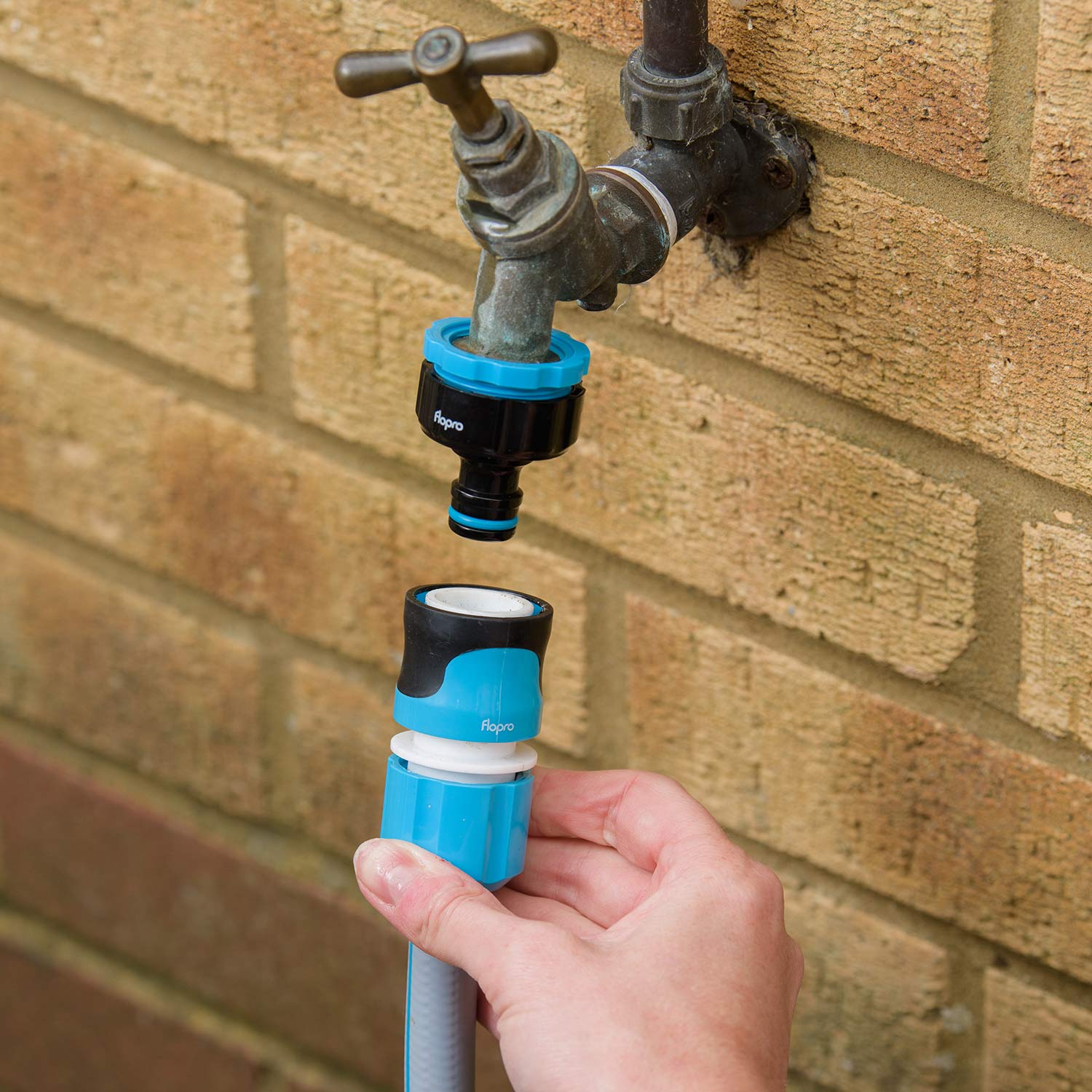 Flopro Perfect Fit Outside Tap Adaptor | Marshalls Garden