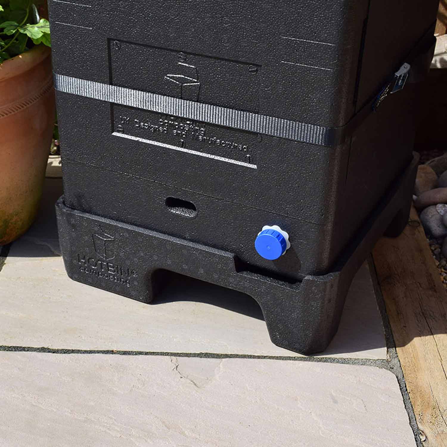 HOTBIN Mini Plinth | Marshalls Garden